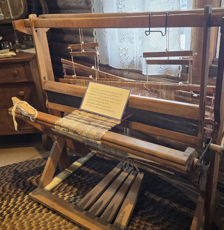 Interactive Weaving Demonstration: Exhibition & Events – Handwork 2026